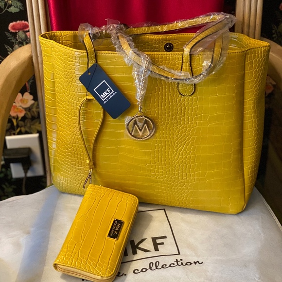 Mia K Farrow | Bags | Mia K Collection Tote Nwt With Matching Wallet ...